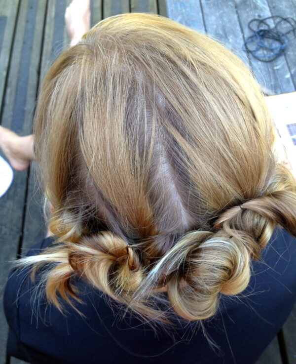 roxiejanehunt | DIY friday! Princess buttercup: the topsy-twisted half ...