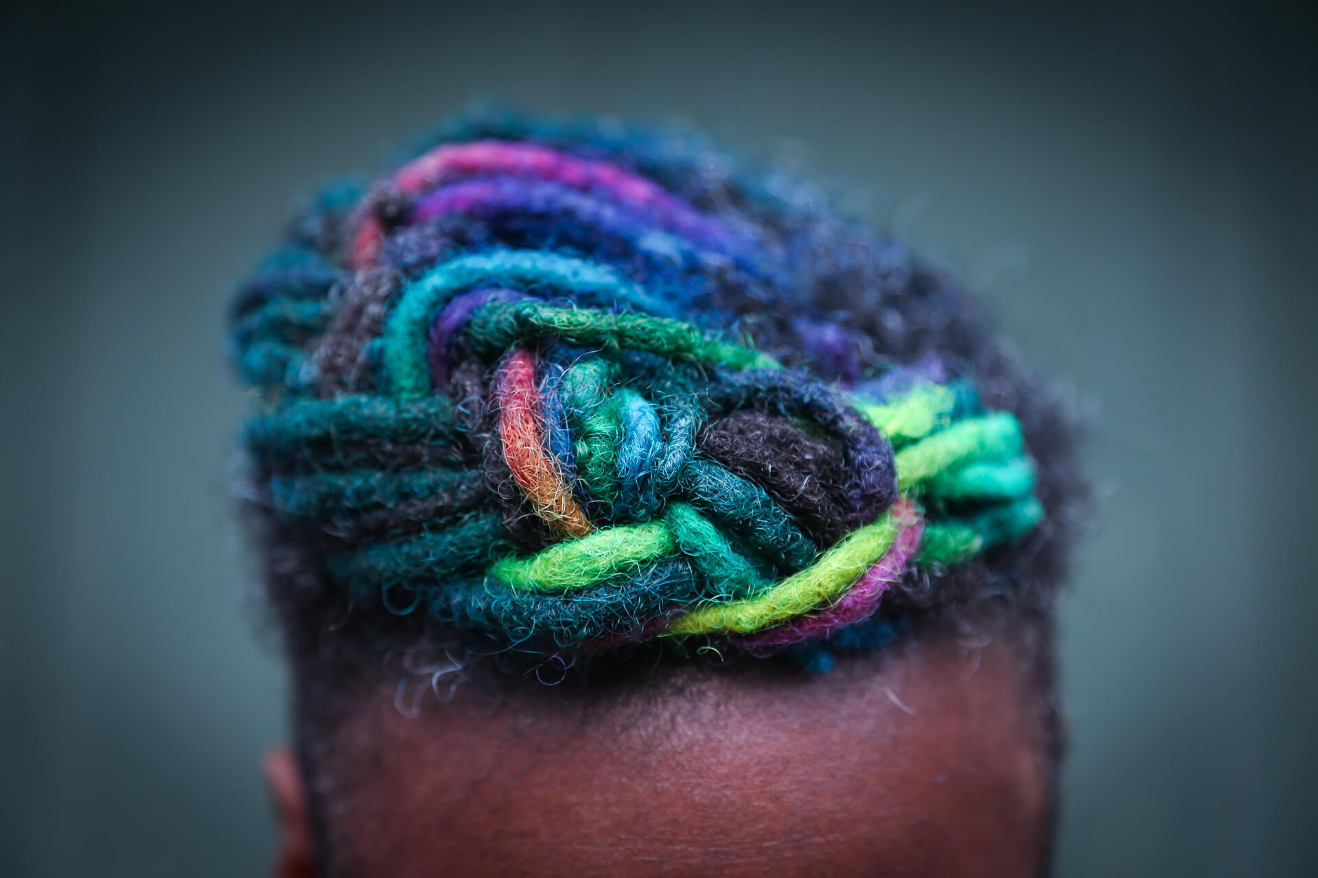 roxiejanehunt | Finger Painting Haircolor: Rainbow Locs